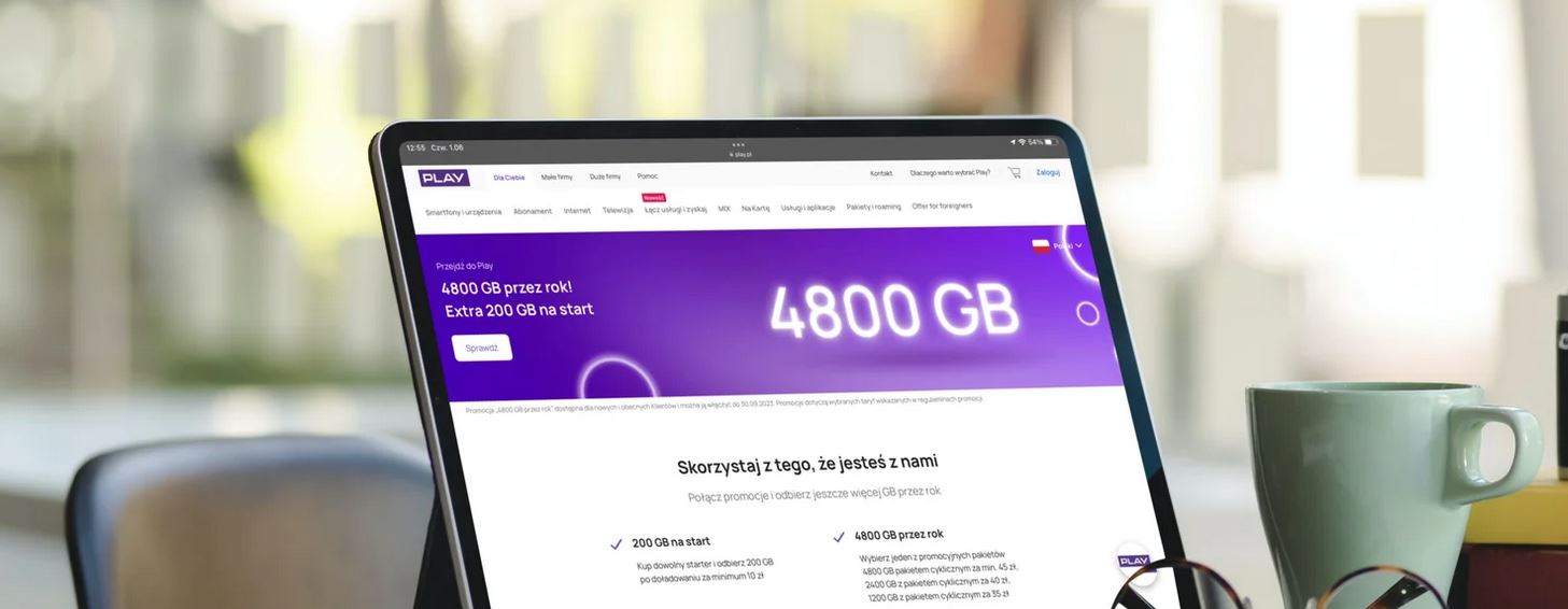 nowe promocje i pakiety w ofercie Play na Kartę - Nawet 4800 GB przez rok - TaniAbonament.pl